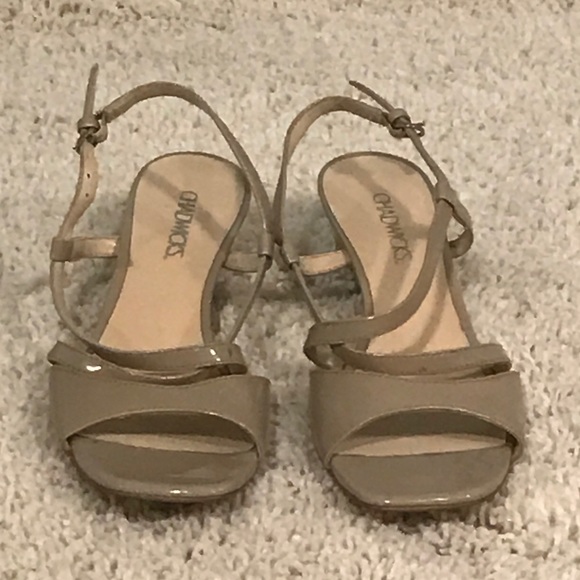 Chadwicks | Shoes | Chadwicks Tan Sandals | Poshmark